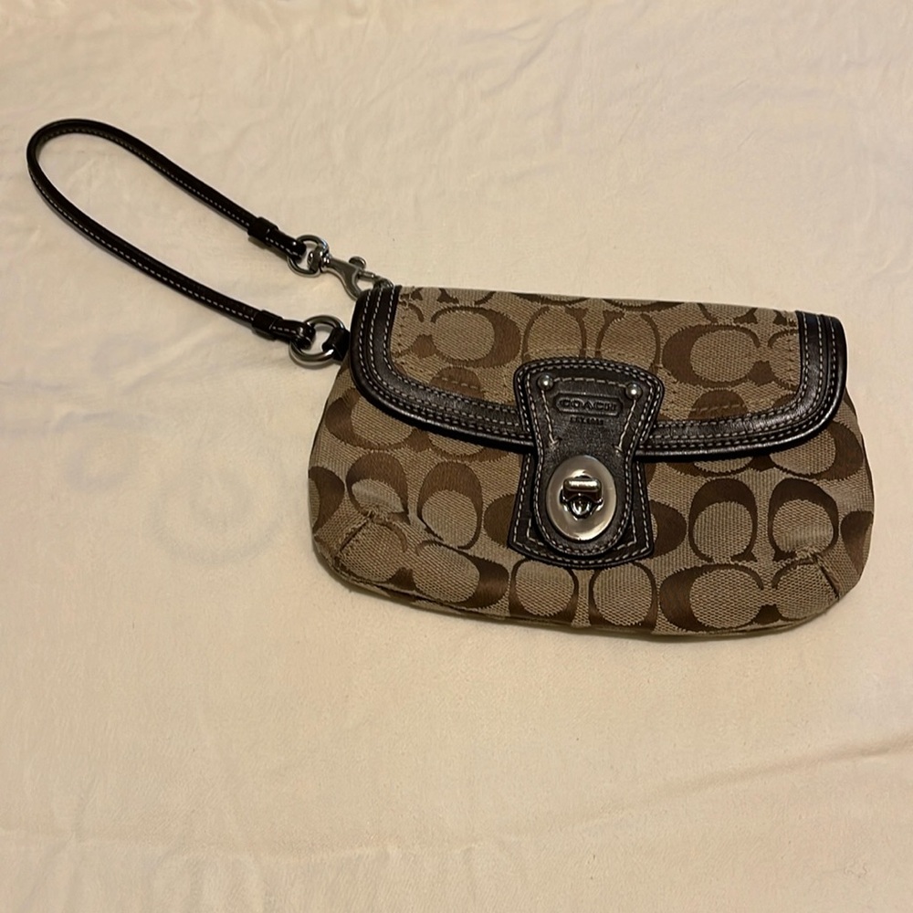Coach Wristlet In Signature Canvas In Color Gold/Khak… - Gem